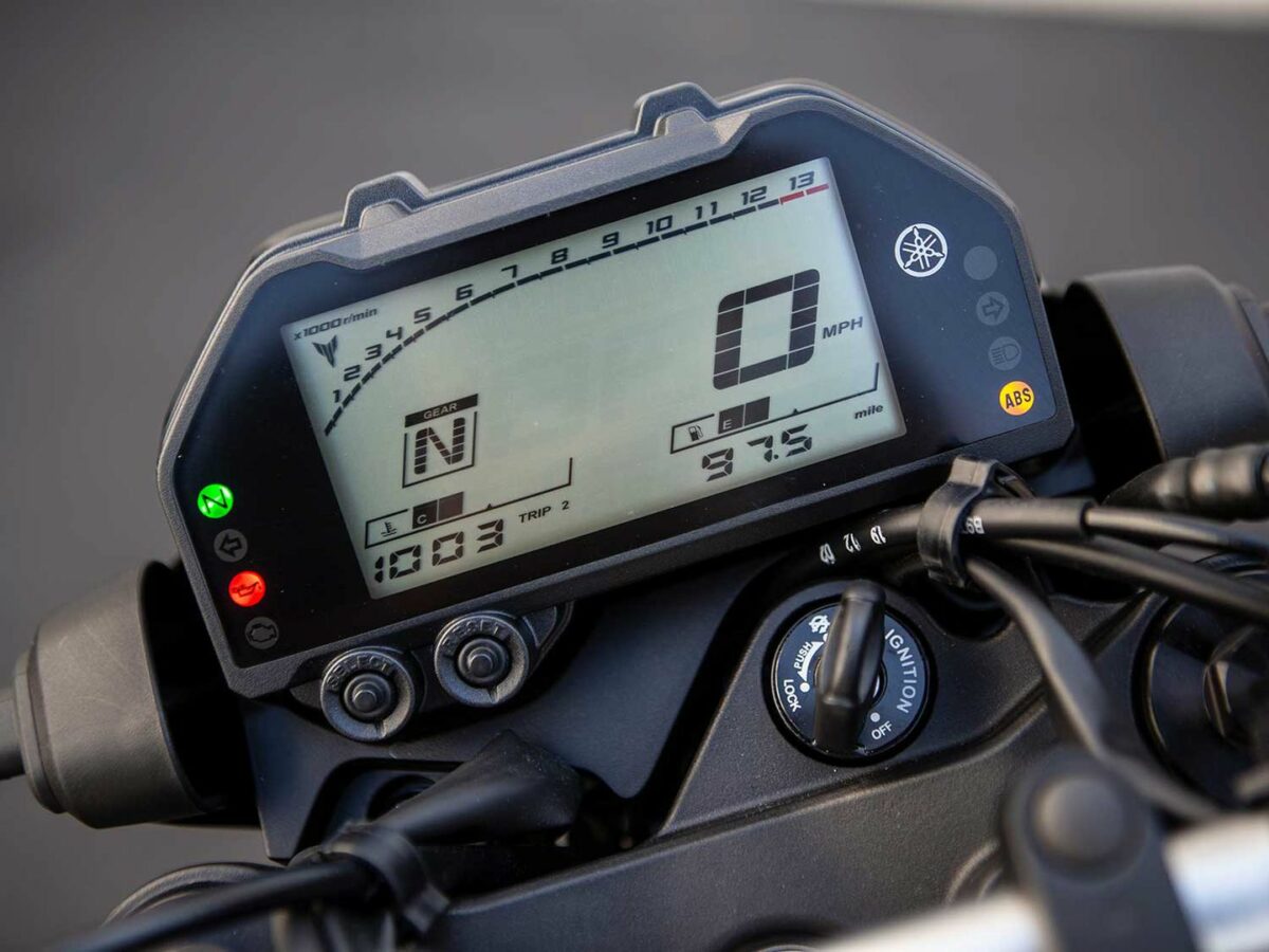 5 cải tiến đáng giá trên Yamaha MT-03 thế hệ mới - Revzone Yamaha Motor