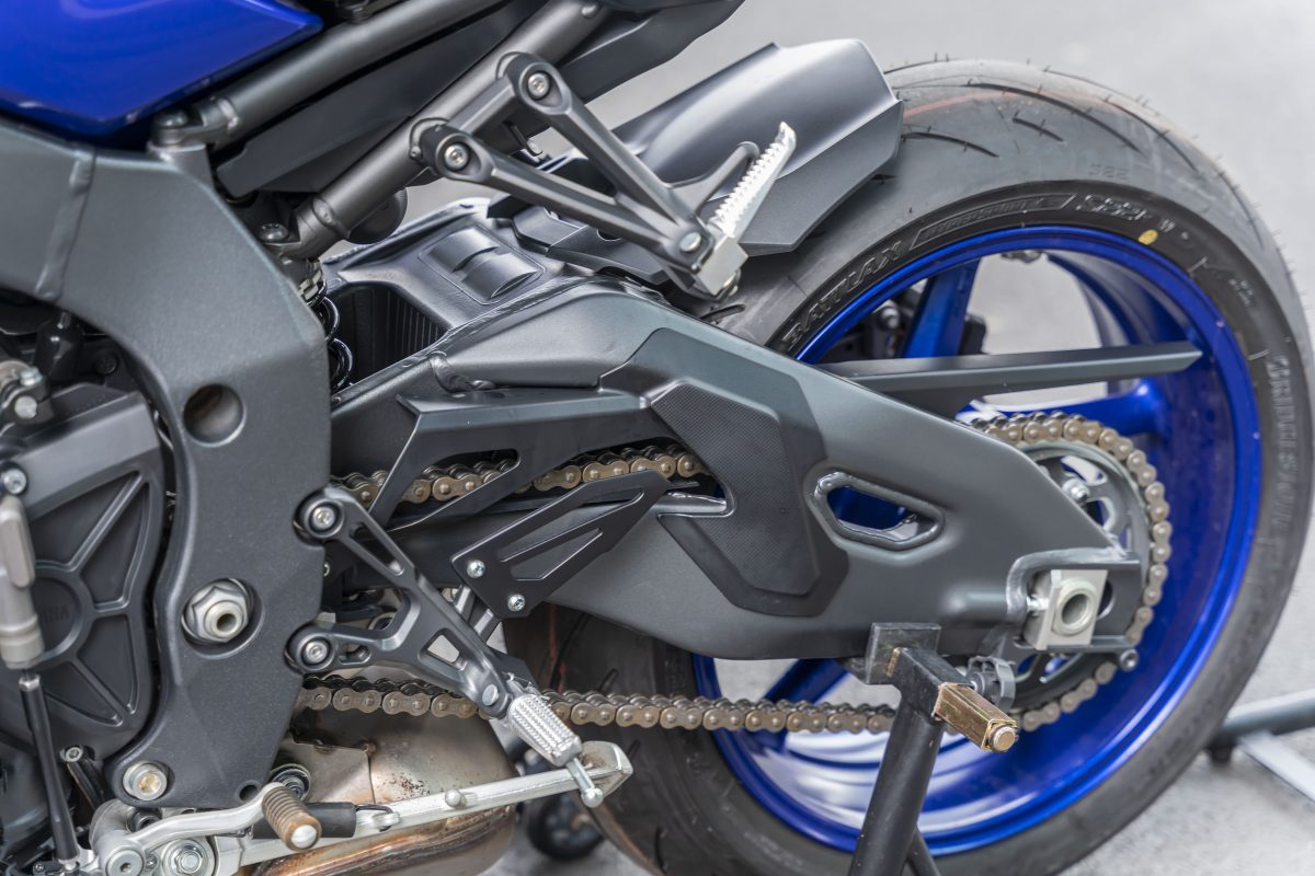 Biểu tượng của sức mạnh và sự bứt phá – Yamaha MT-10 - Revzone Yamaha Motor