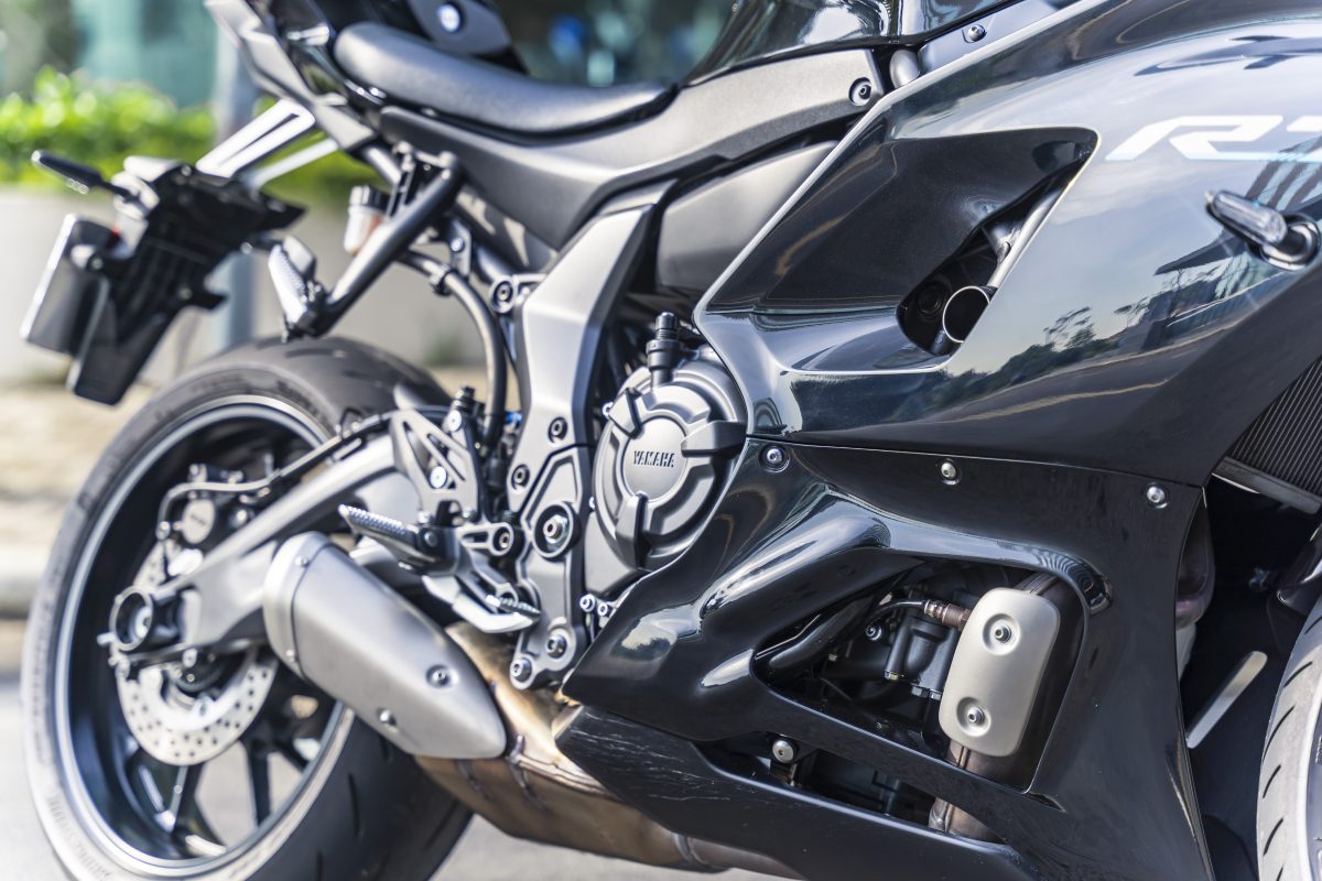 Khơi dậy đam mê thể thao mỗi ngày cùng Yamaha R7 - Revzone Yamaha Motor